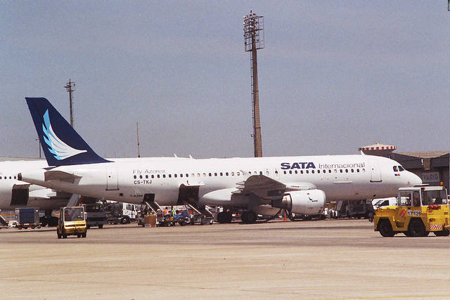 SATA A320 at Funchal on Jun 20th 2011, flock of birds ingested by both ...