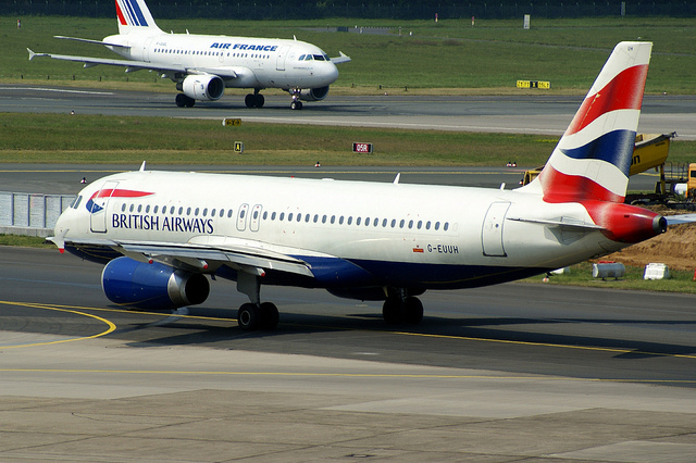 British Airways A320 at Gibraltar on Dec 2nd 2019, lightning strike ...