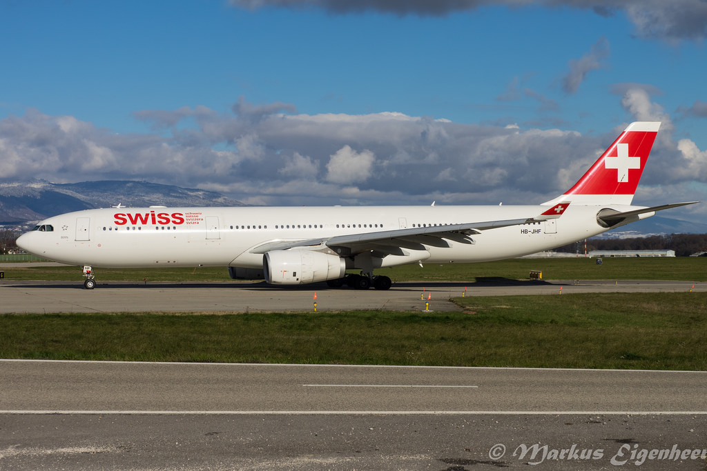 Swiss A333 over Atlantic on Apr 17th 2016, hydraulic failure - AeroInside