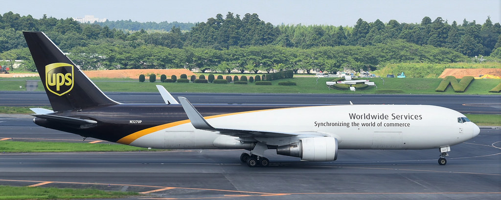 UPS B763 at Raleigh Durham on Dec 5th 2018, engine fire indicaton ...