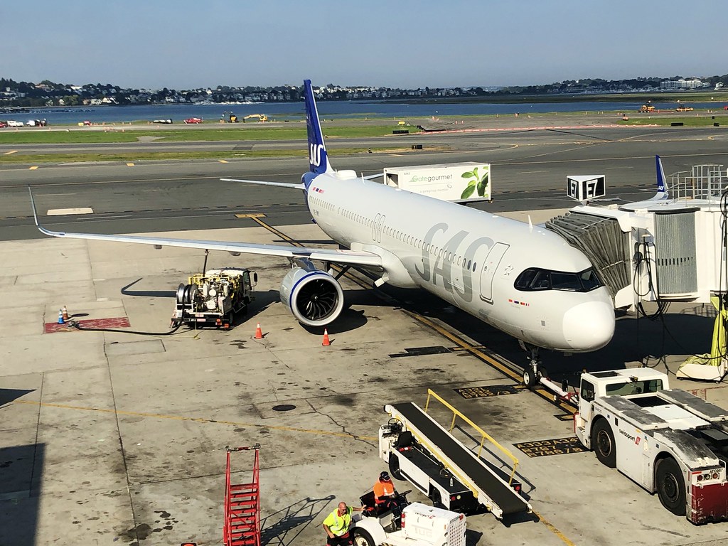 SAS A21N at Copenhagen on Dec 20th 2023, electrical odour - AeroInside