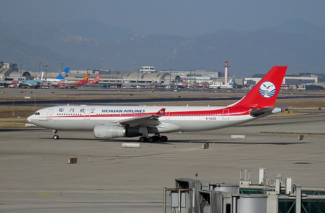 Air safety incidents for Sichuan Airlines - AeroInside