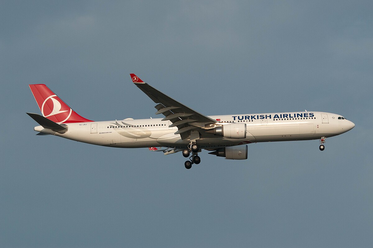 THY A333 near Bangkok on Oct 9th 2023, loss of cabin pressure - AeroInside